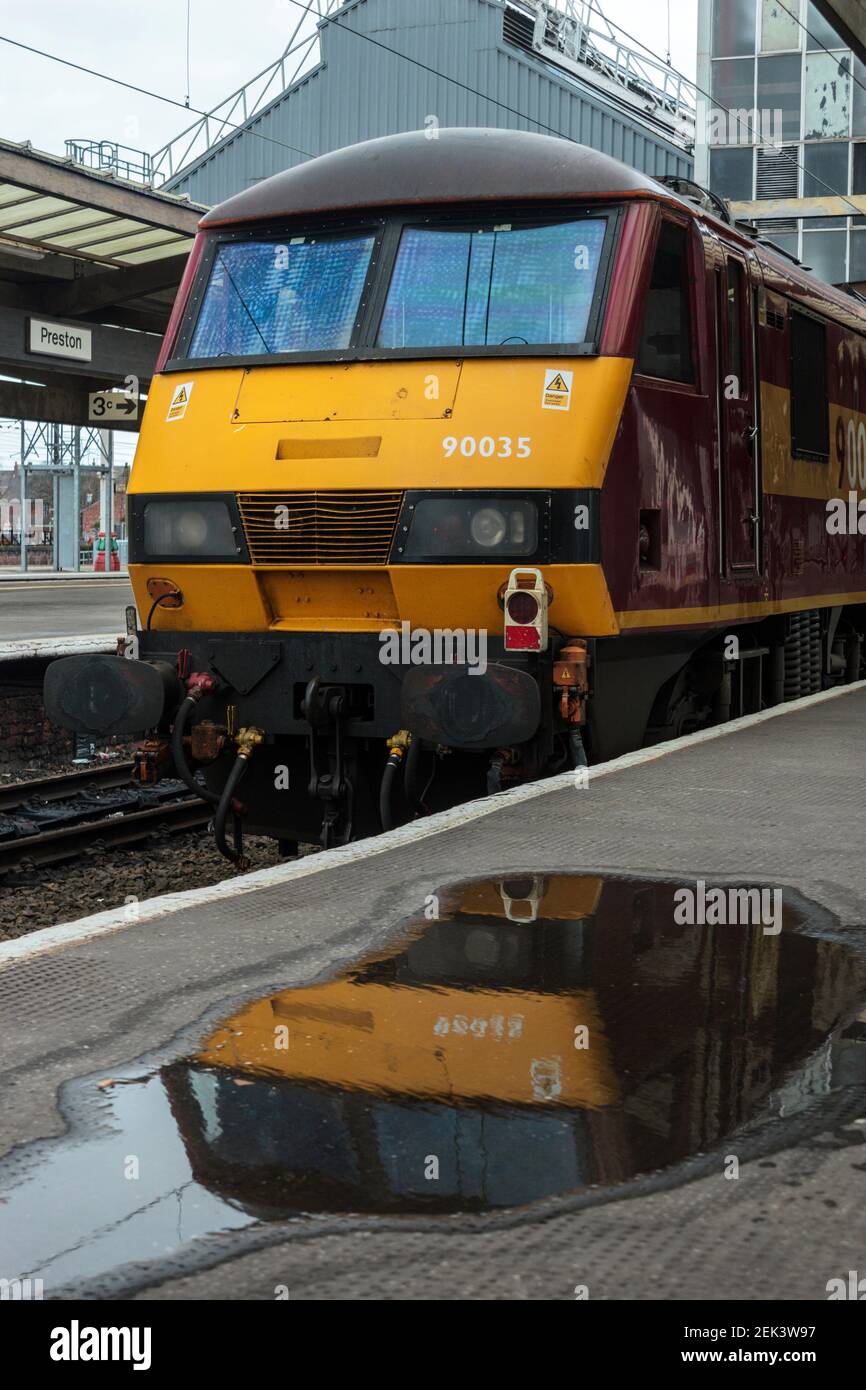 90035 stabled at platform 4c at Preston Stock Photo - Alamy