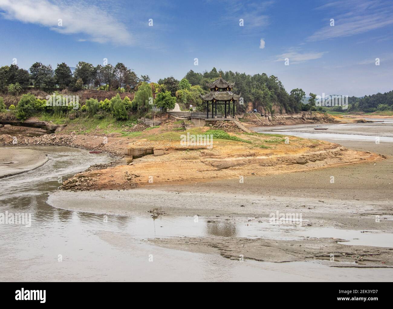 View of the Tang-dynasty sitting buddha sculptures exposed from a water ...