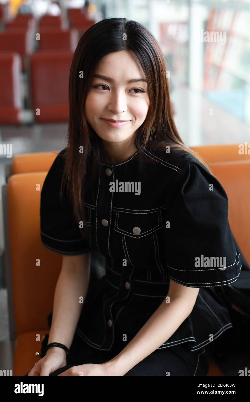 Hong Kong actress and fashion model Janice Man shows up and interacts ...