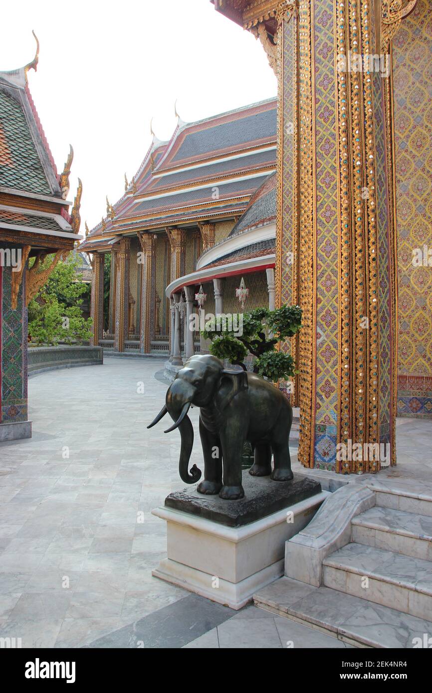 buddhist temple (wat ratchabophit) in bangkok in thailand Stock Photo ...