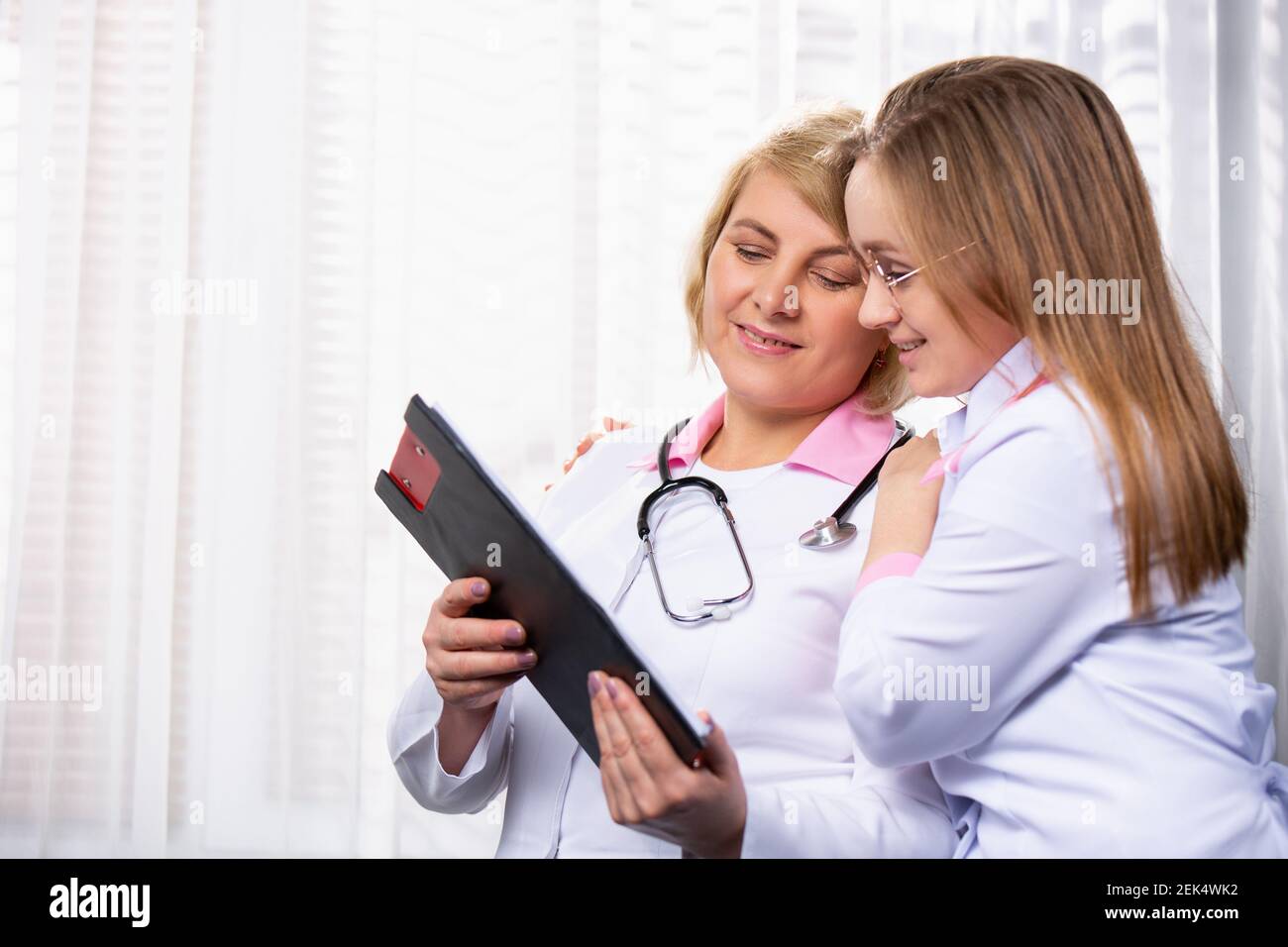 Pharmaceutical representative hi-res stock photography and images - Alamy