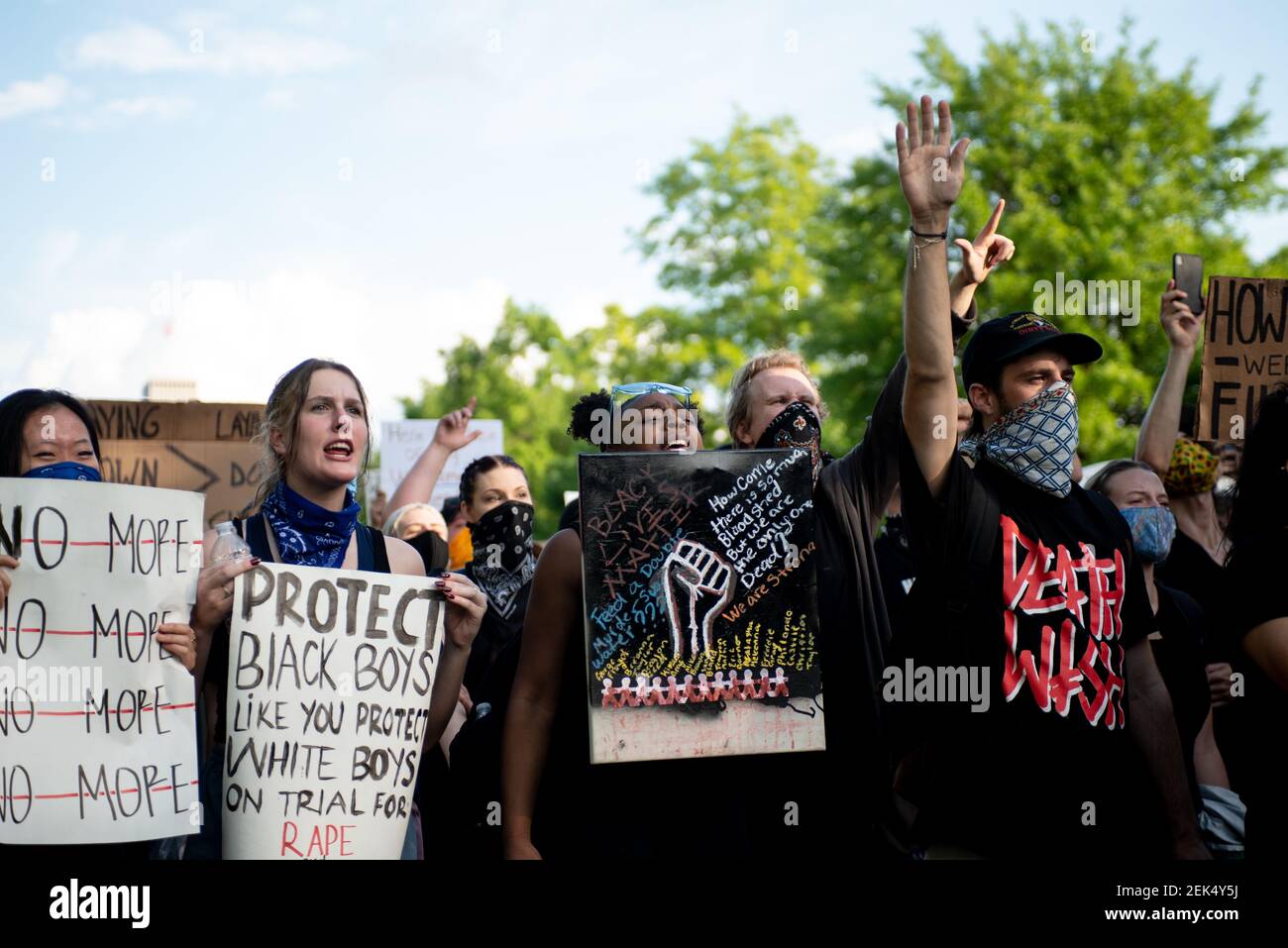 Demonstrators make their way to the Tennessee State Capitol during a ...