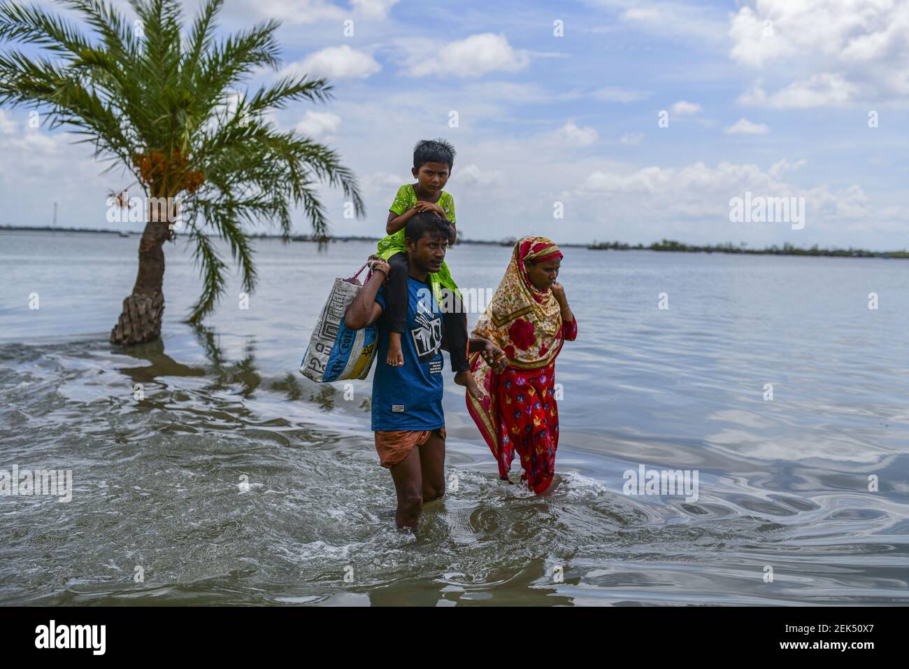 Satkhira bangladesh hi-res stock photography and images - Alamy
