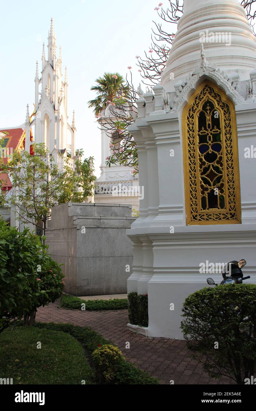 buddhist temple (wat ratchabophit) in bangkok in thailand Stock Photo ...