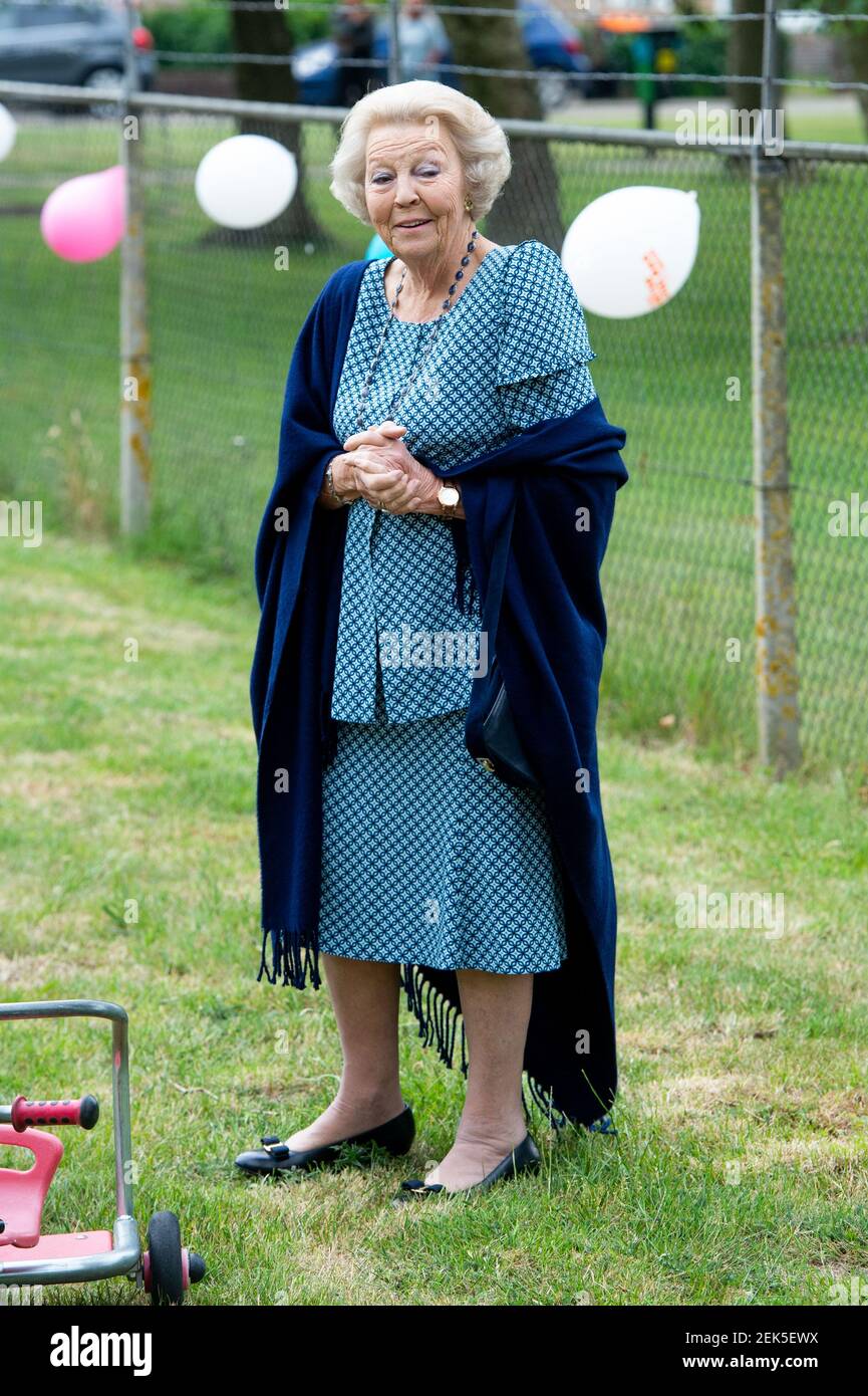 Princess Beatrix during a visit to the national Outdoor Play Day ...
