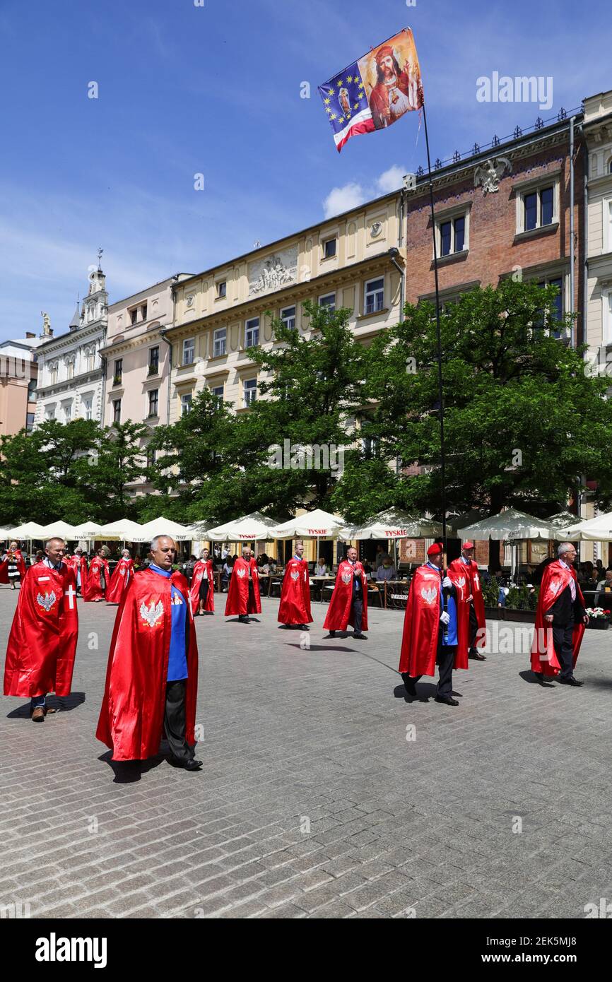 Members of a radical Catholic and monarchist organization of the Order ...