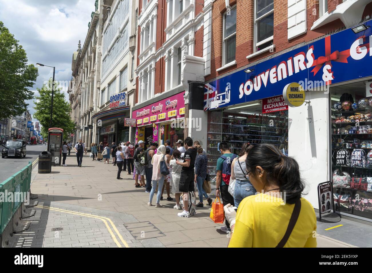 A queue at the Sports Direct store stretches as far as the eye can see ...