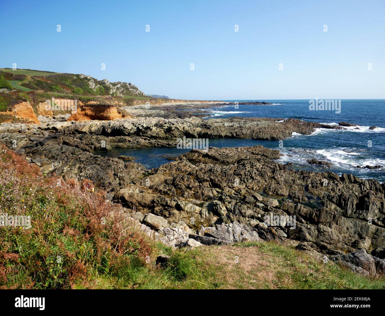 Point east hi-res stock photography and images - Alamy