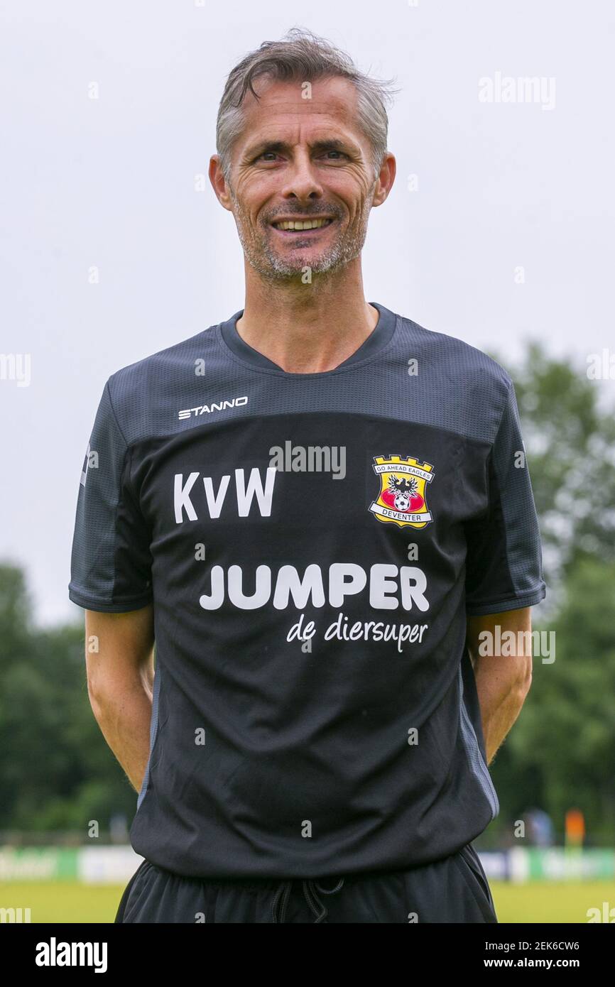 TERWOLDE - First training Go Ahead Eagles season 2020-2021, Keuken ...