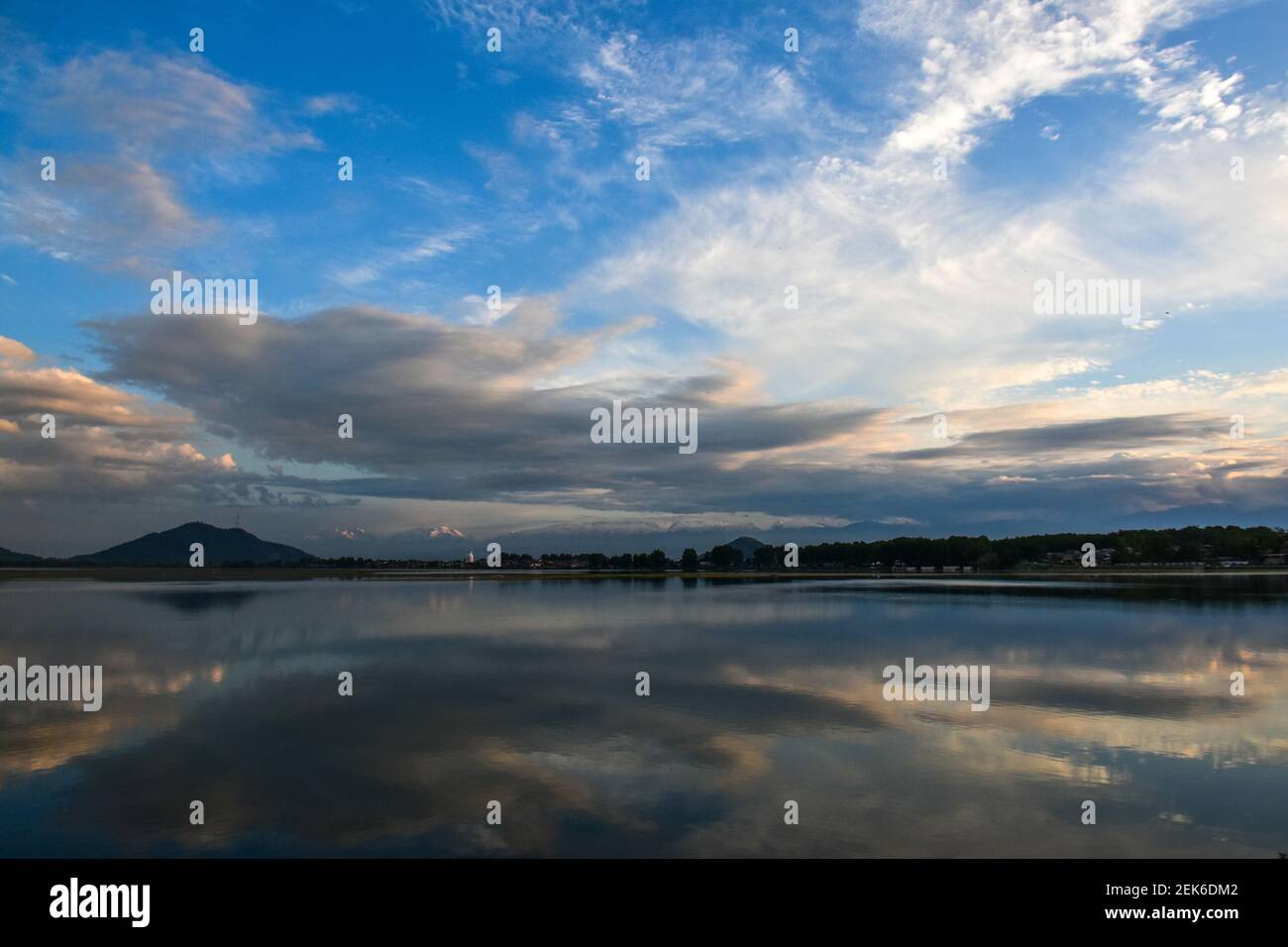 A general view of the world famous Dal lake in Srinagar. (Photo by ...