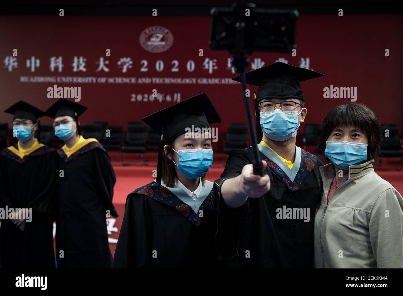 Huazhong University of Science and Technology (HUST) holds annual ...