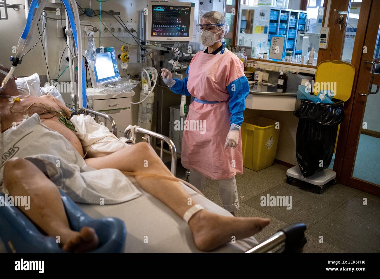 Report at the intensive care unit of the Liege hospital with patients ...