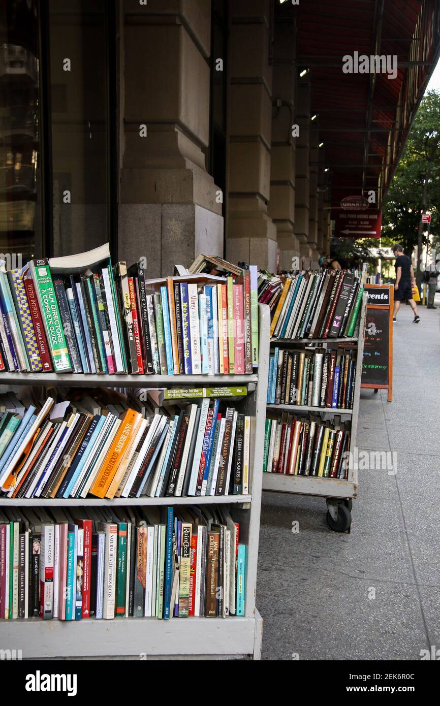 Strand Books re-opens after more than 3 months of closure due to Covid ...