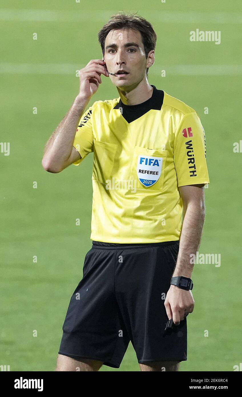 Spanish referee Ricardo de Burgos Bengoetxea during La Liga match on ...