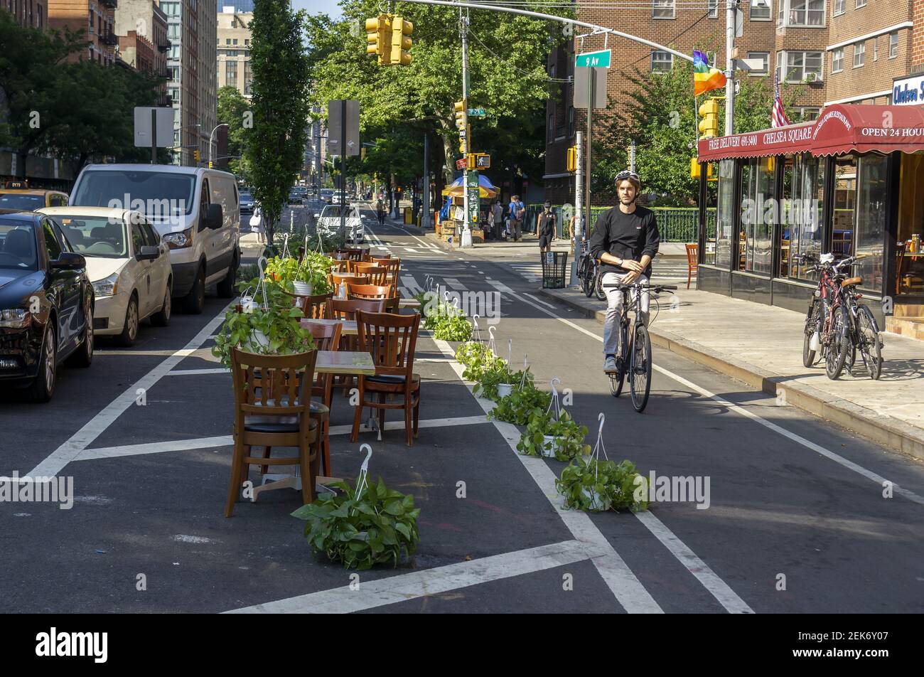 The Chelsea Square Restaurant in Chelsea in in New York commences ...