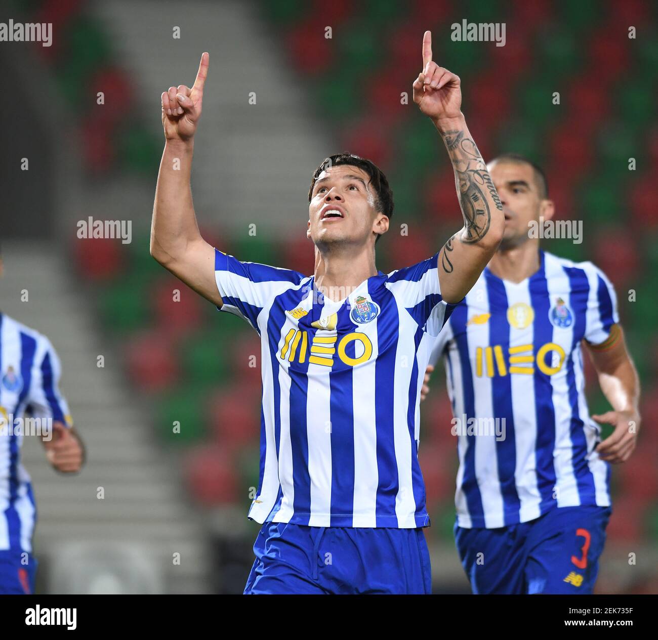 1st Football League Championship, 20th Maritime Day - Porto at Maritimo ...