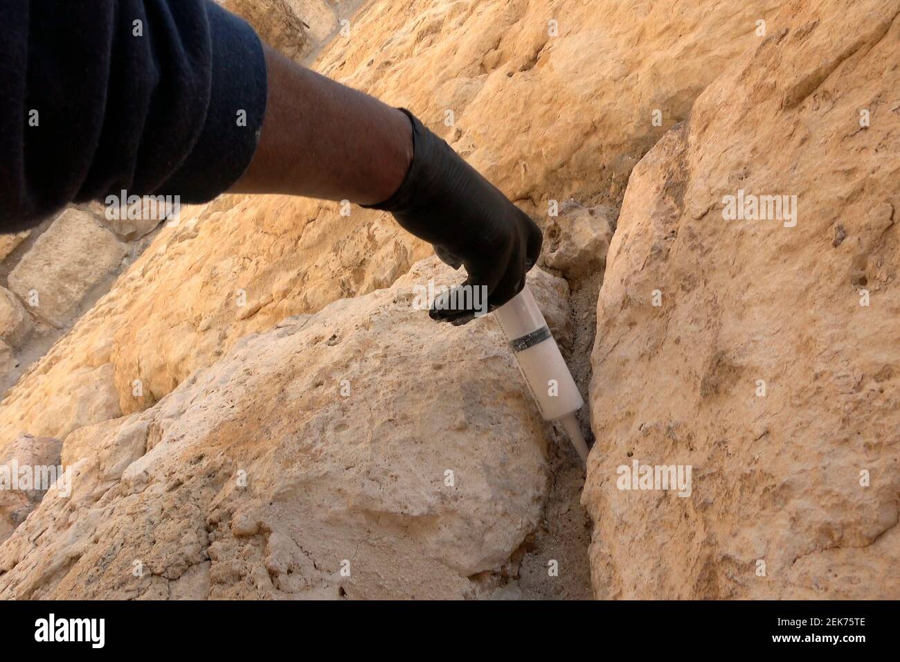 Grout syringe hi-res stock photography and images - Alamy
