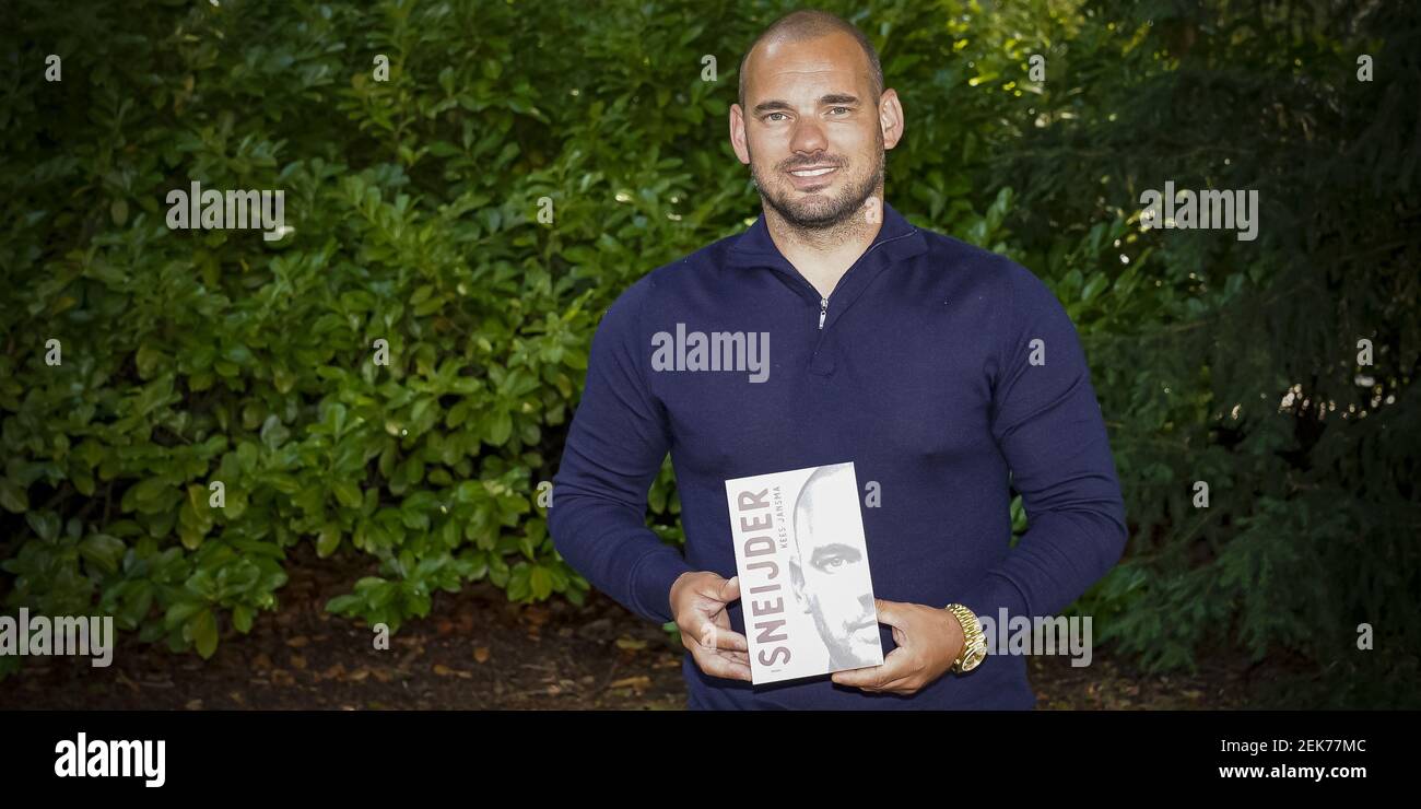 DOORN, Wesley Sneijder presents his book Wesley, a biography written by ...