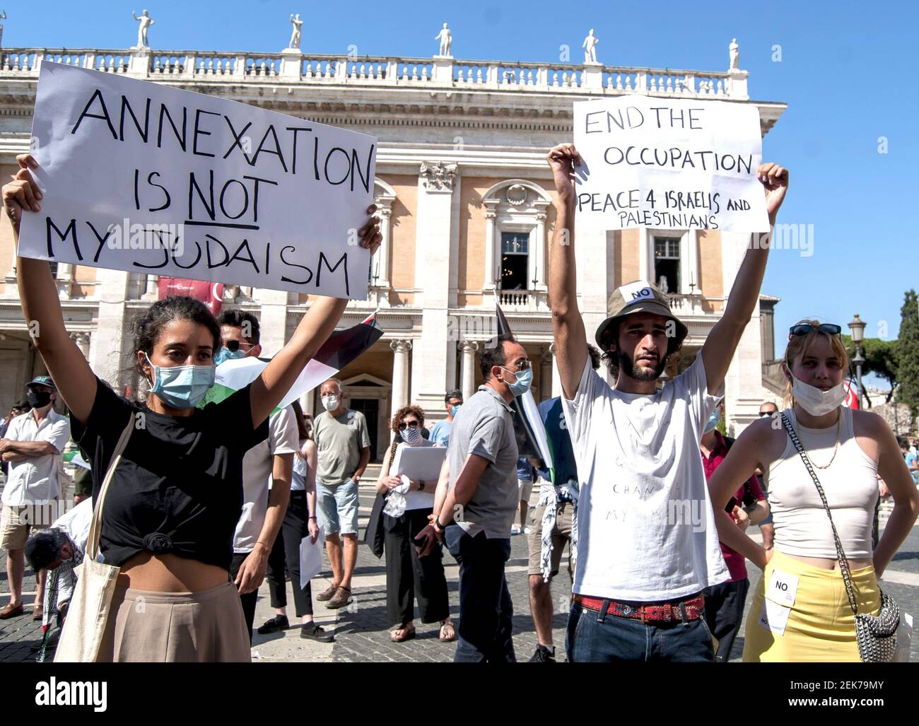 Rome. National day of mobilization against the Israeli annexation and ...