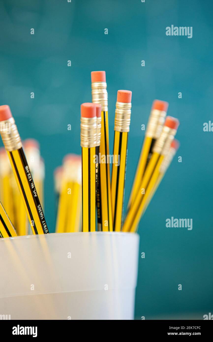 Classroom eraser hi-res stock photography and images - Alamy