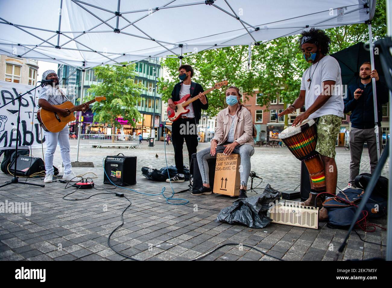 International Sudanese reggae artist Mo Ali is seen performing after ...