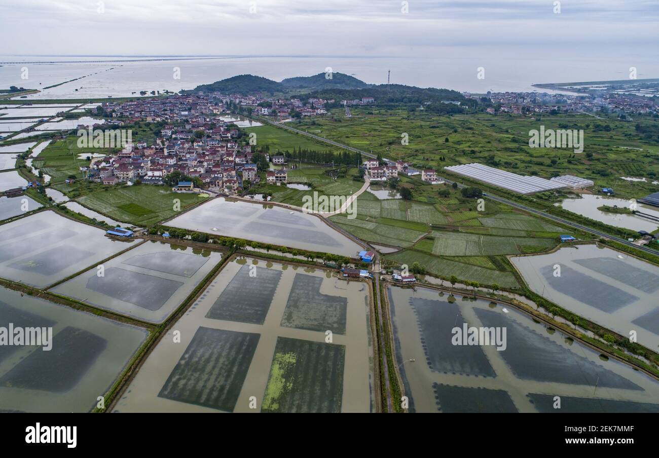 Shijiu lake hi-res stock photography and images - Alamy