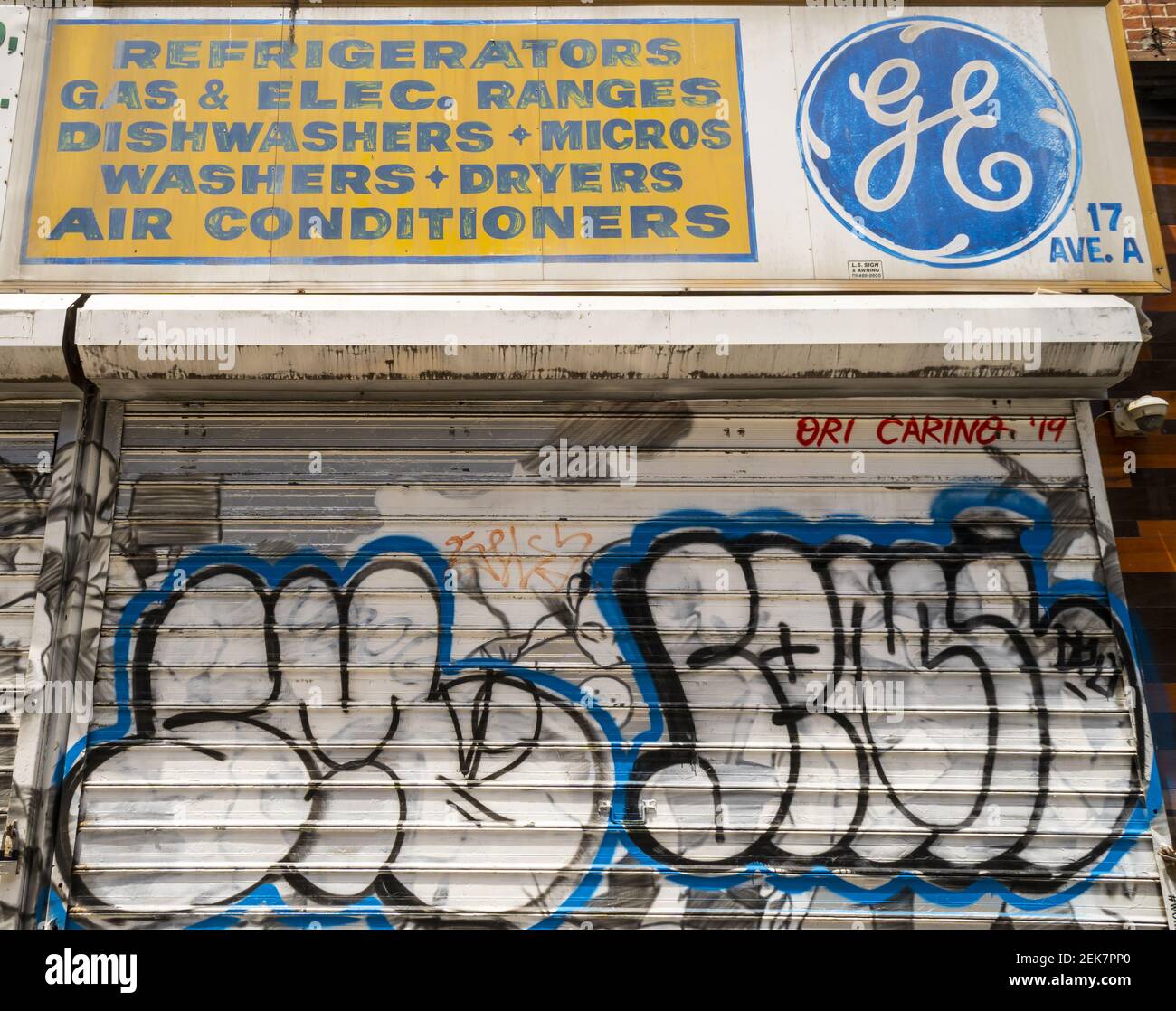 The General Electric “GE” logo appears on a privilege sign on an ...