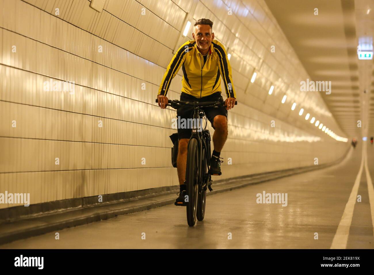 ROTTERDAM, 03–07-2020, maastunnel reopens for cyclists (Photo by Pro ...