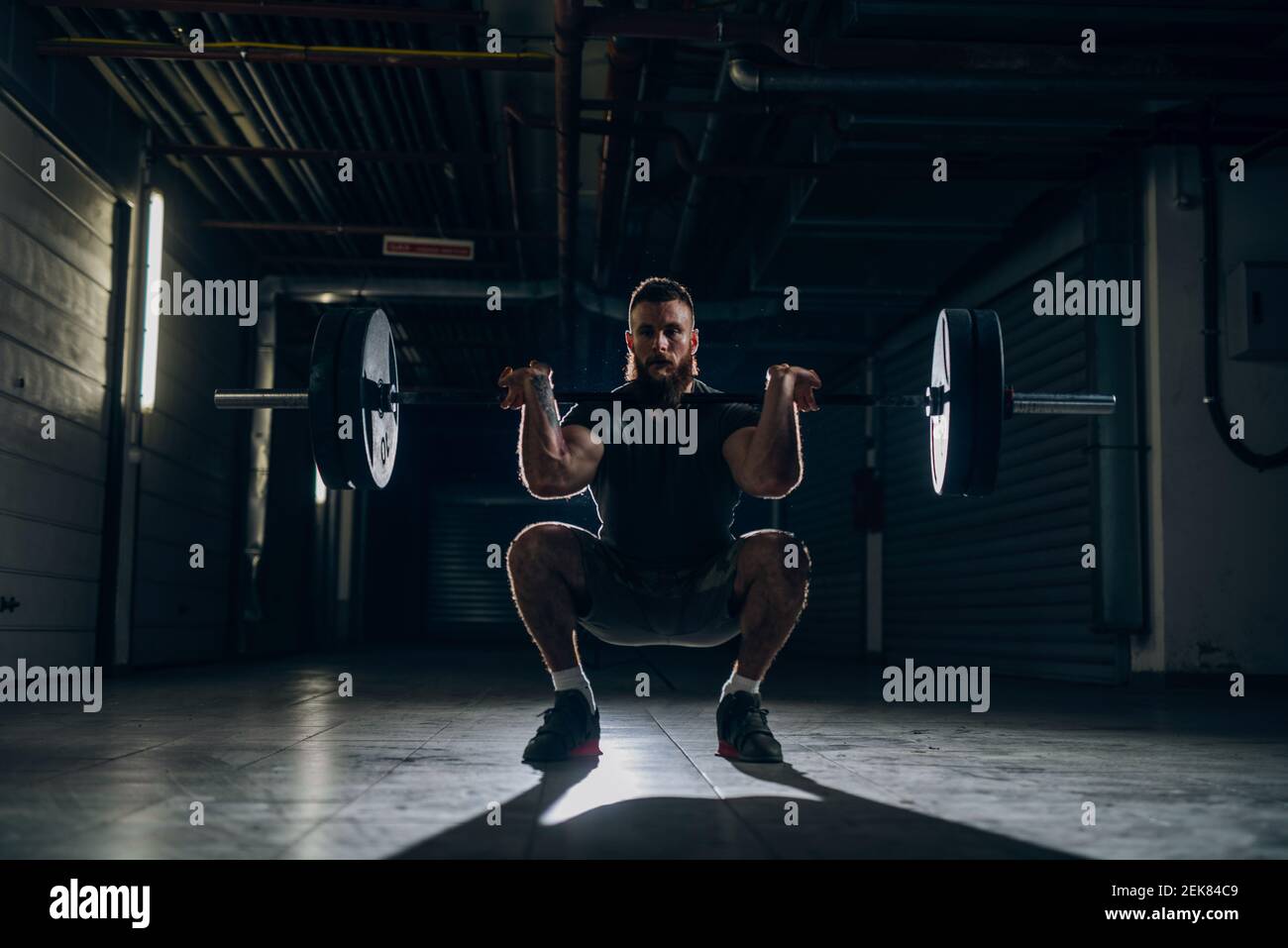 Barbell squat hi-res stock photography and images - Alamy
