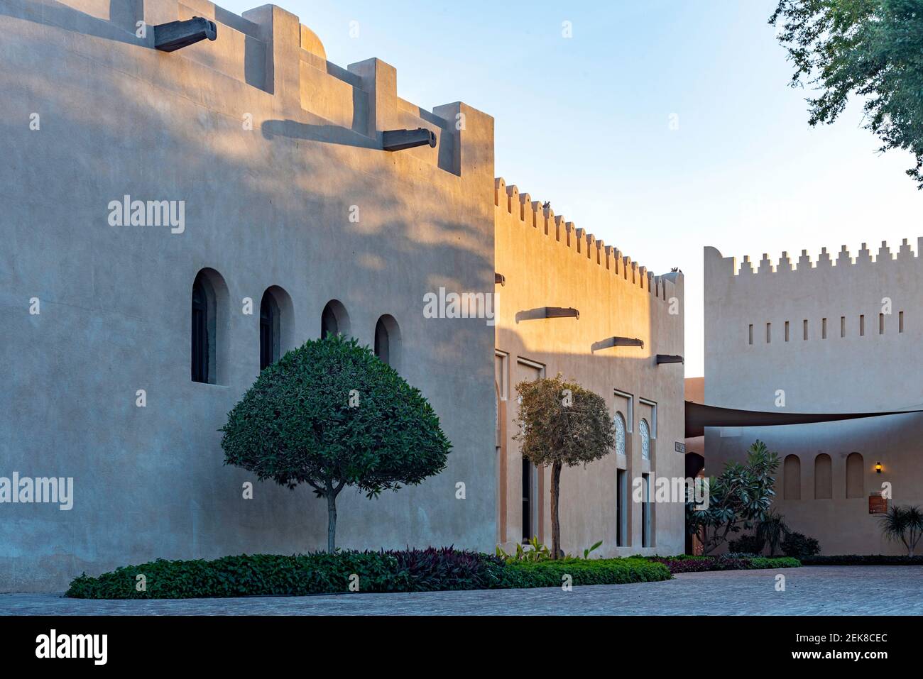 Doha qatar traditional architecture hi-res stock photography and images ...