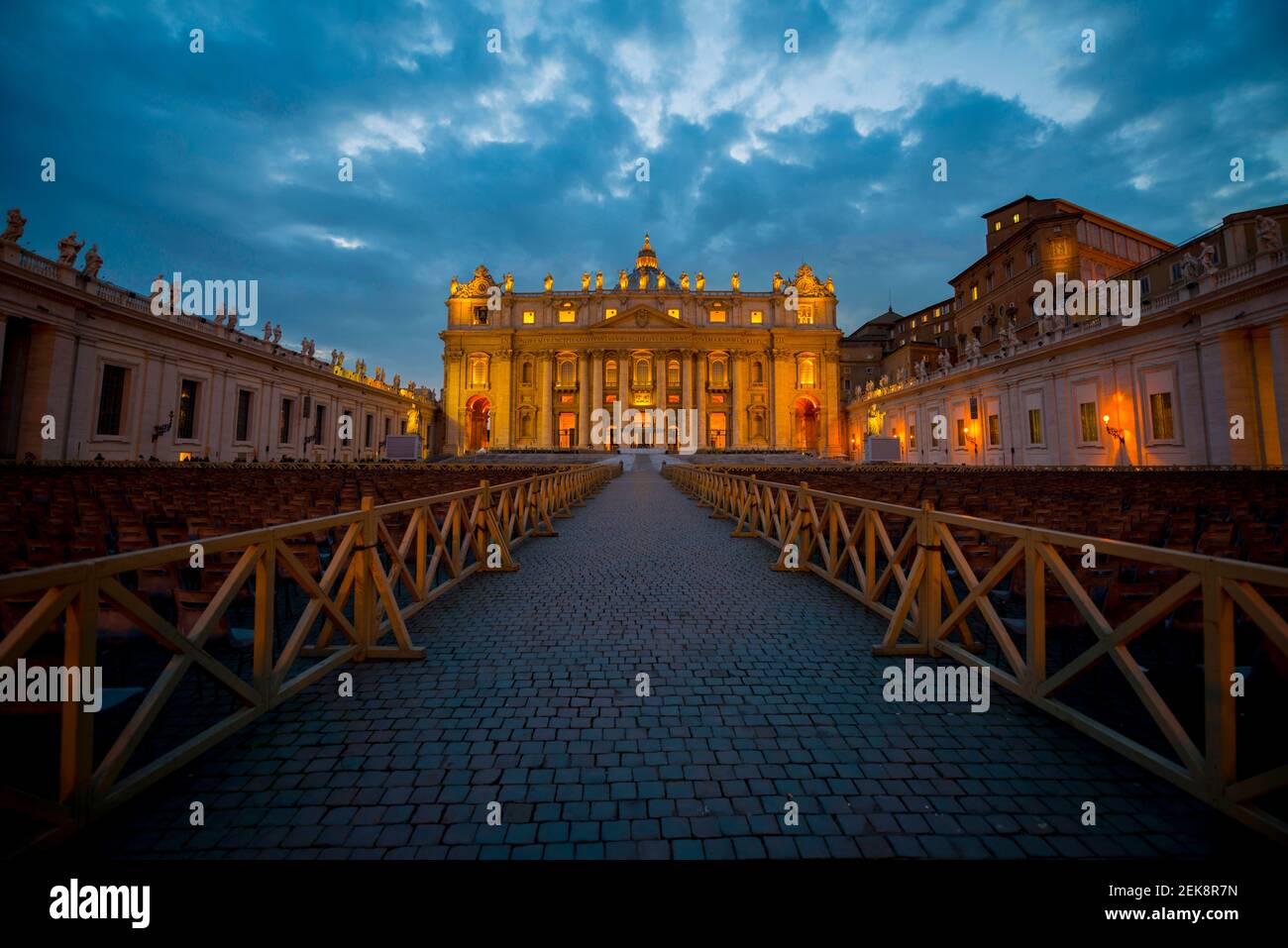 Scary city street perspective hi-res stock photography and images - Alamy