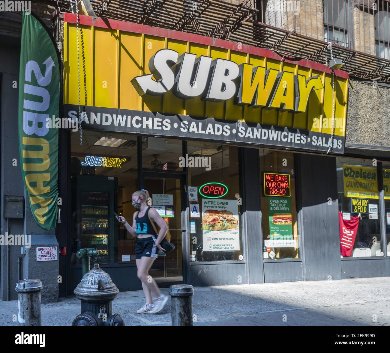 A franchise of the Subway sandwich chain in the Chelsea neighborhood in ...