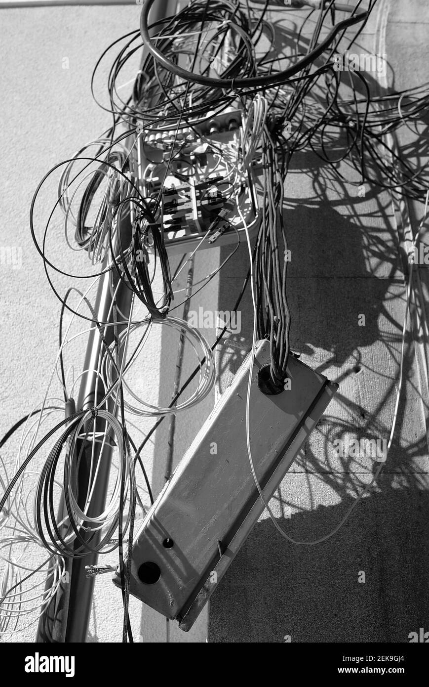 Tangled wiring Black and White Stock Photos & Images - Alamy