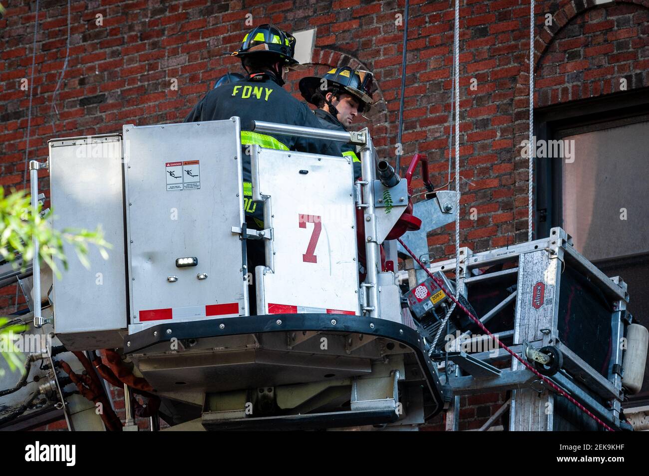 FDNY firefighters on the scene of a scaffolding collapse, that killed ...