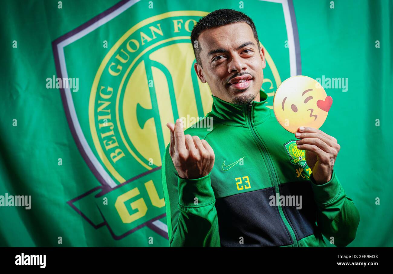 English-born Chinese football player Nico Yennaris, known in China as ...