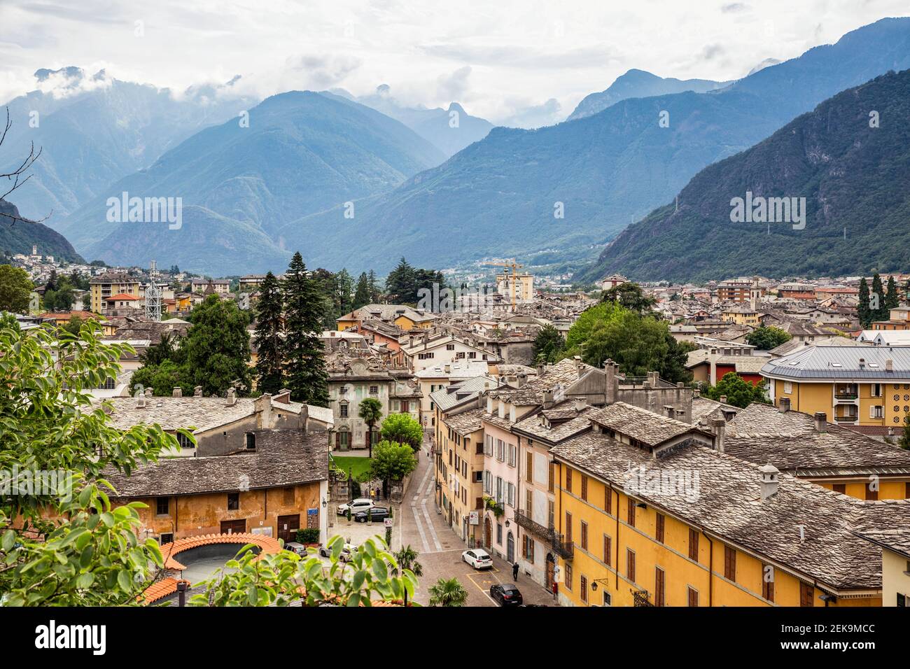 Chiavenna hi-res stock photography and images - Alamy