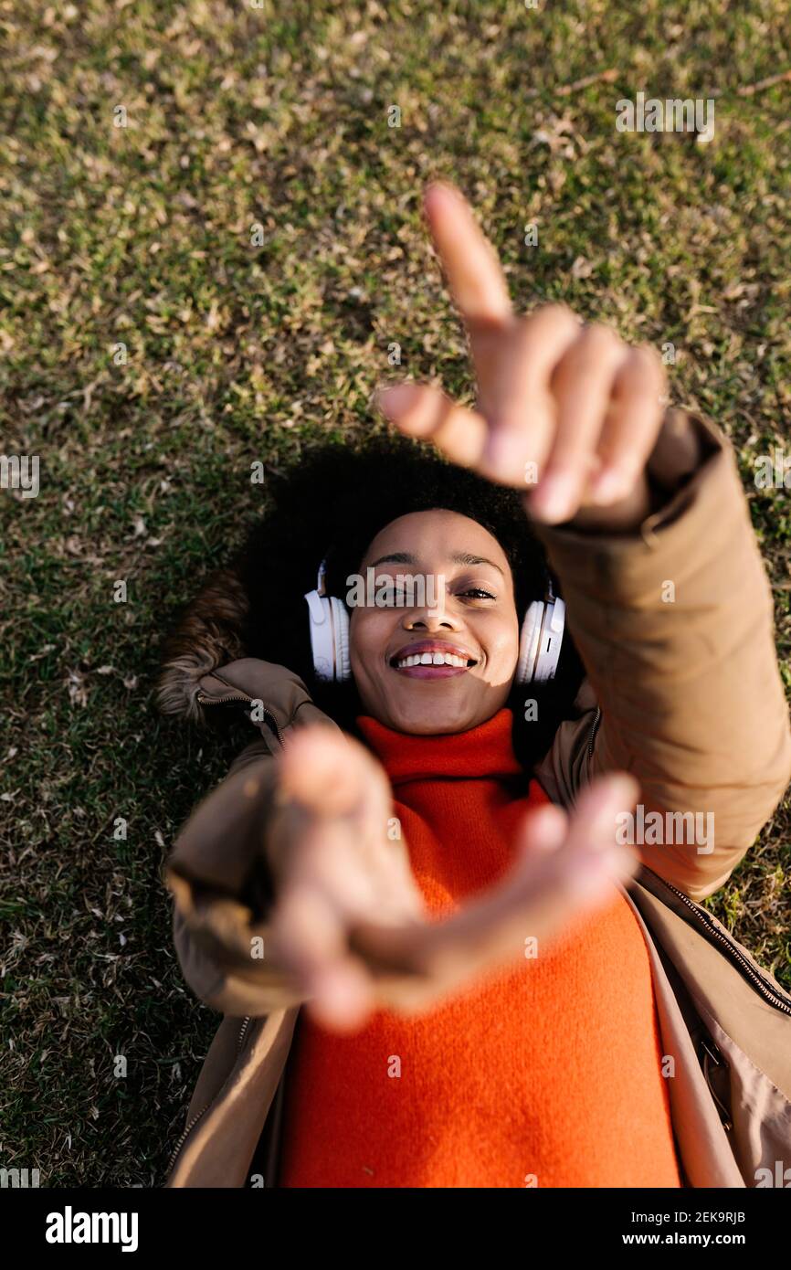 Reaching for grass hi-res stock photography and images - Alamy