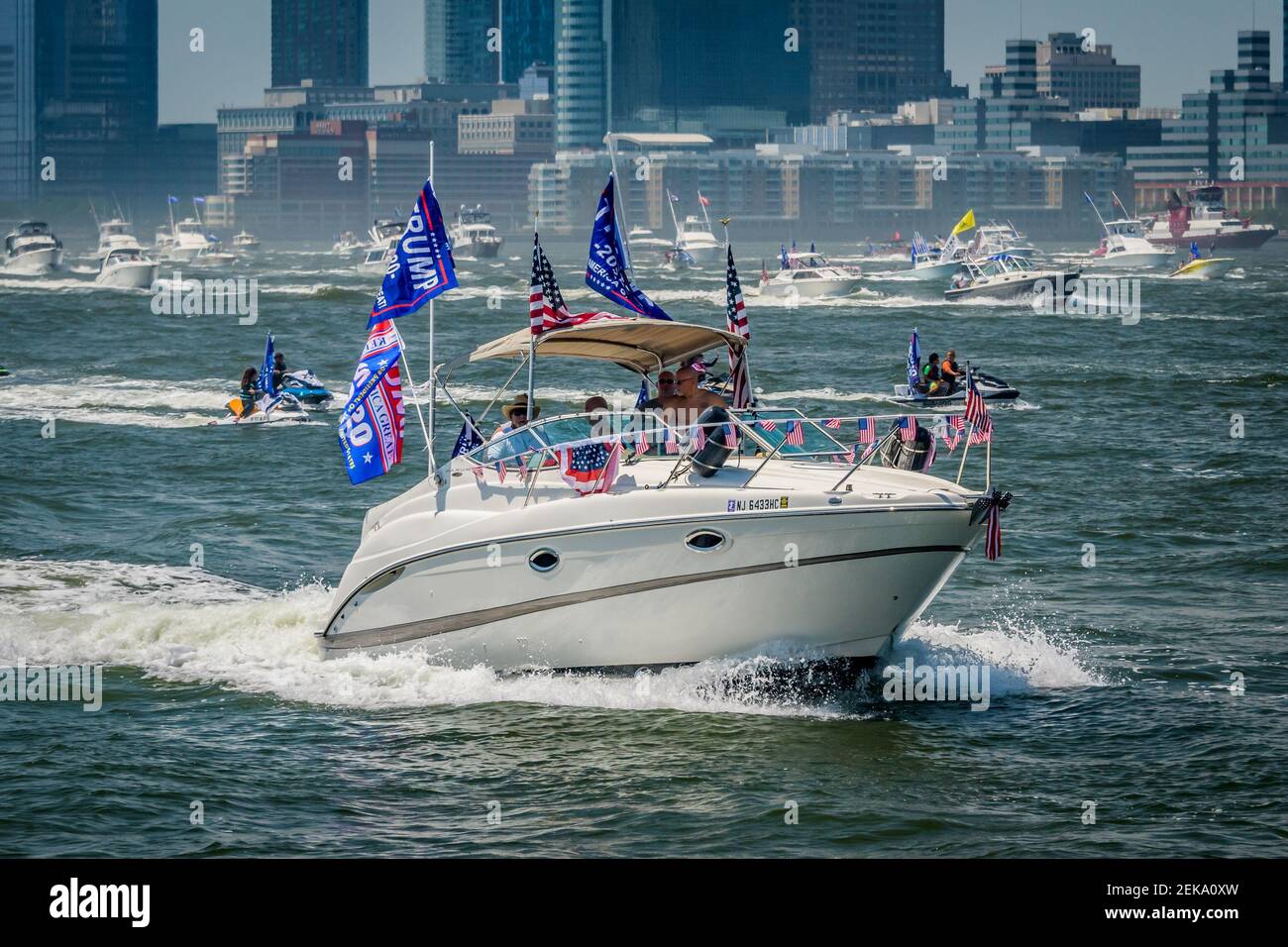 A group called Boaters For Trump New York organized the first Trump ...