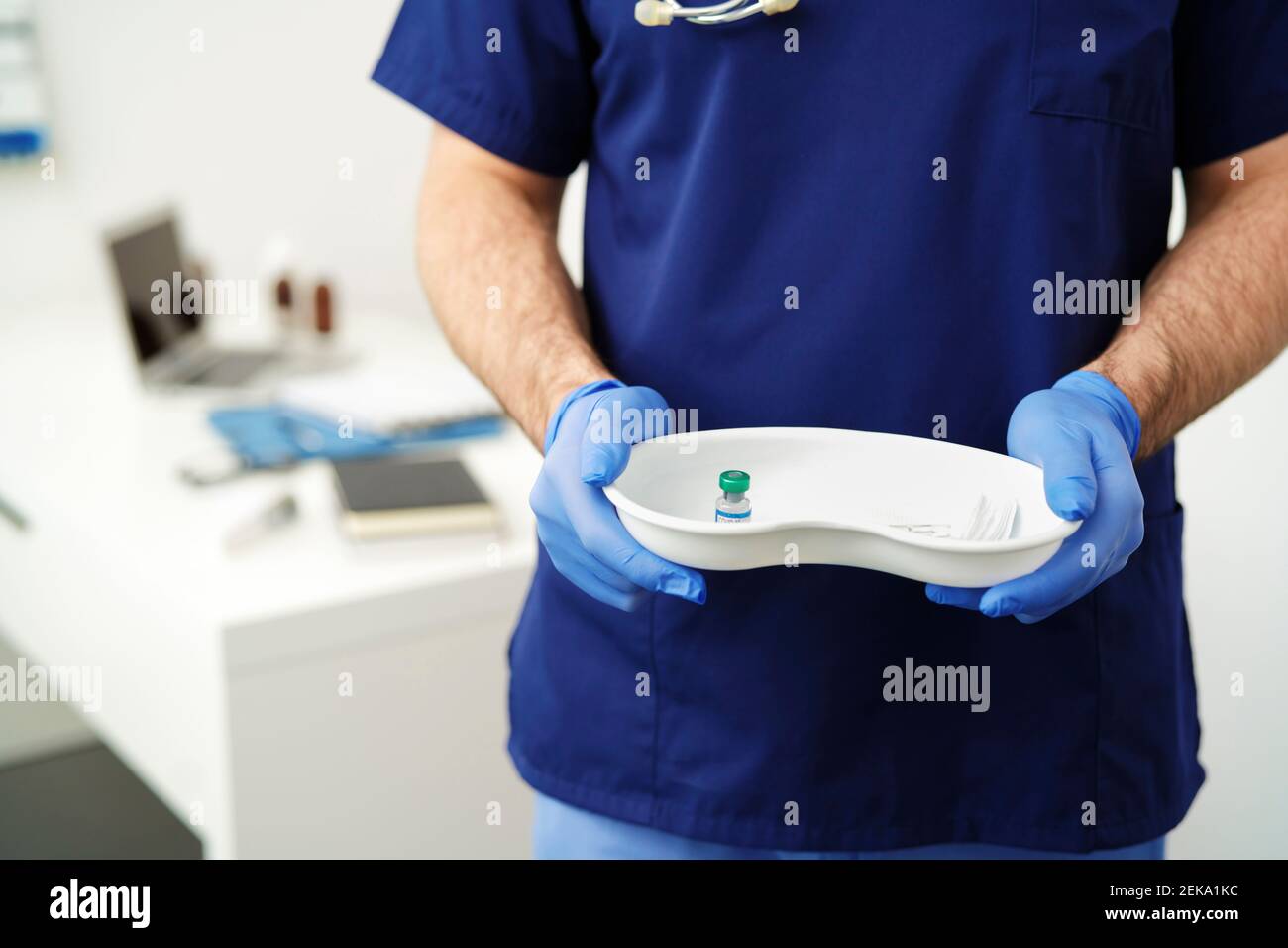 Medical tray hi-res stock photography and images - Alamy