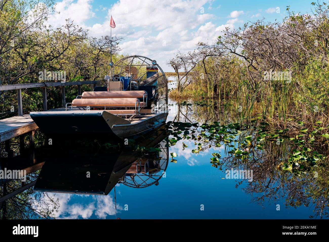 Airboat everglades hi-res stock photography and images - Alamy