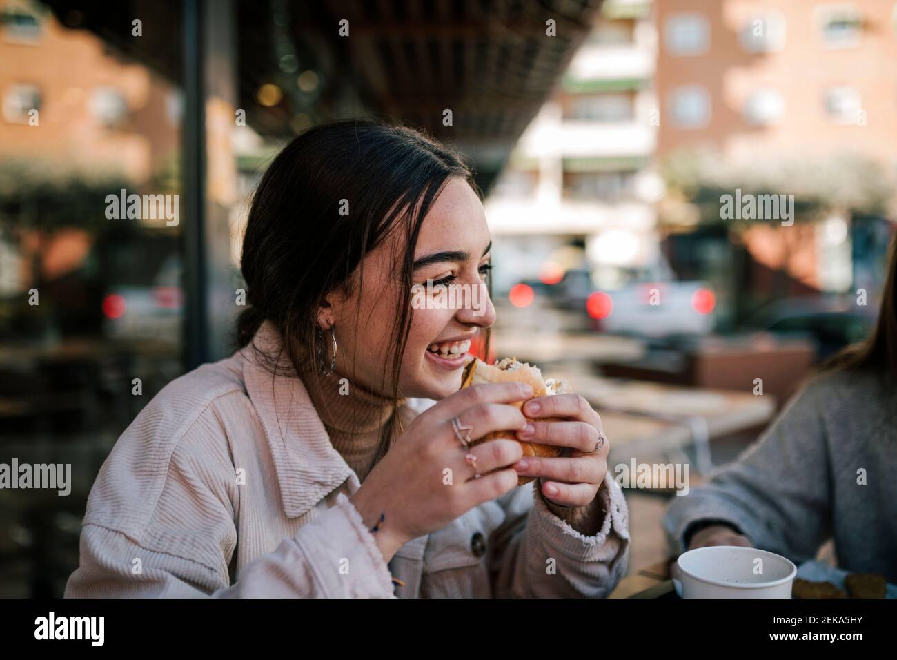 Cafe burger friends hi-res stock photography and images - Alamy