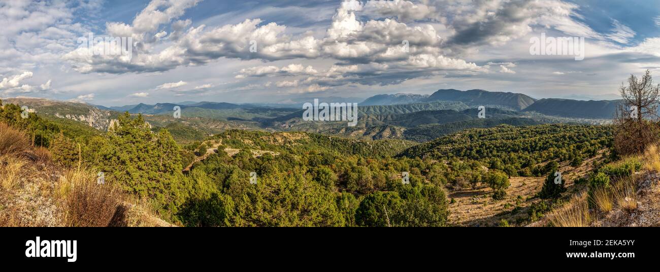 Pindos range hi-res stock photography and images - Alamy