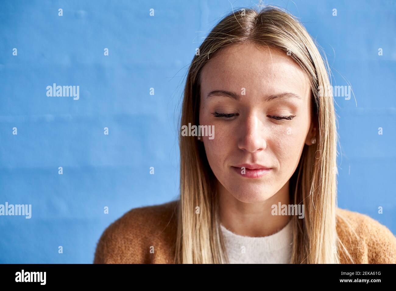 Caucasian woman hi-res stock photography and images - Alamy