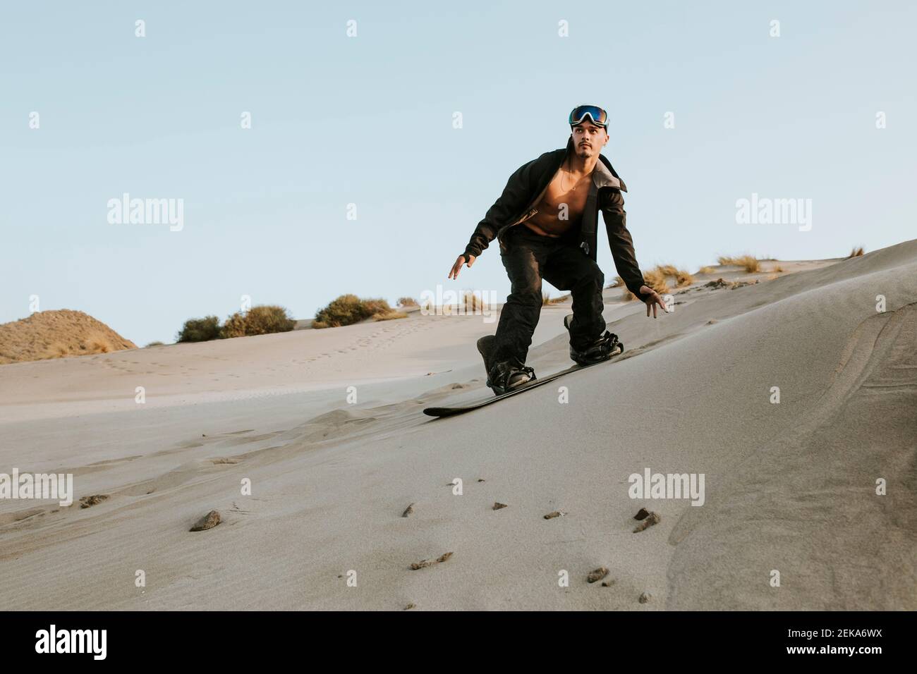 Sandboarding hi-res stock photography and images - Alamy