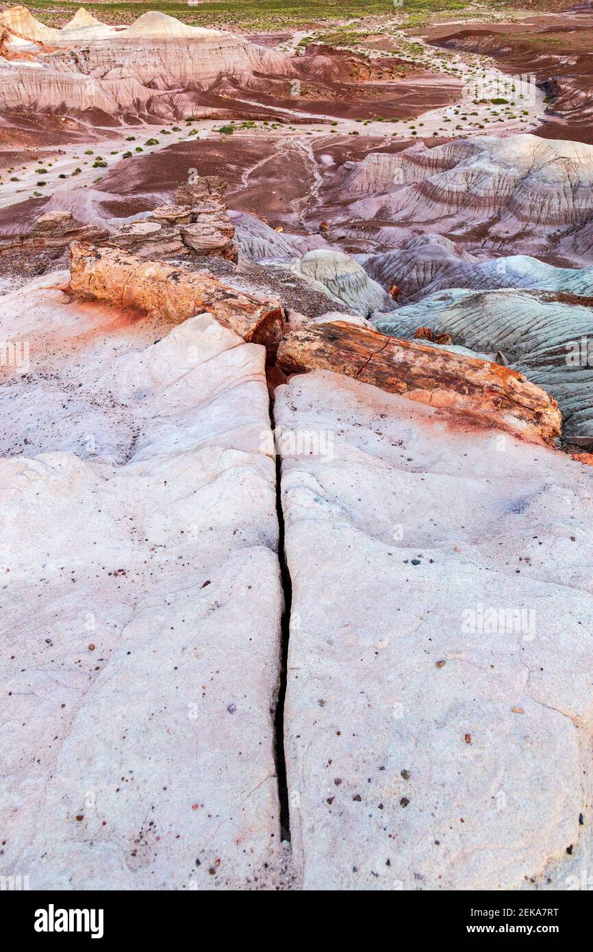 Barren rocky landscape hi-res stock photography and images - Alamy