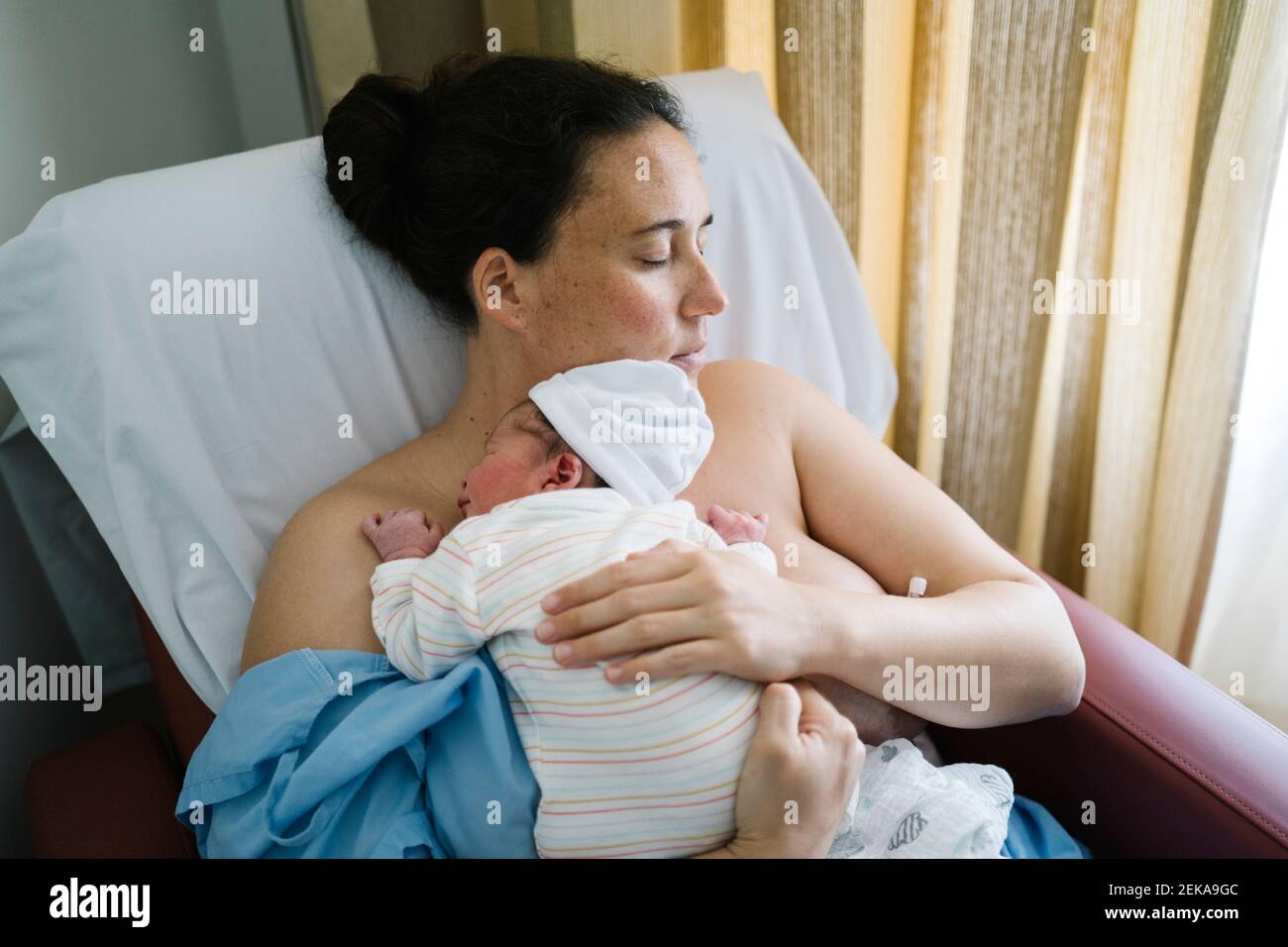 Embracing resting hi-res stock photography and images - Alamy