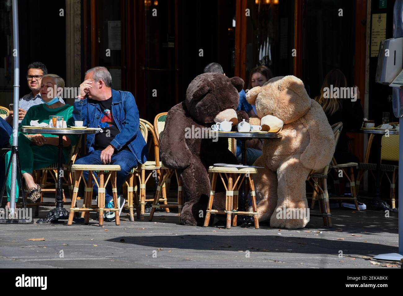 Teddy bears at the bar Les Deux Magots in Paris, France on July 18 ...
