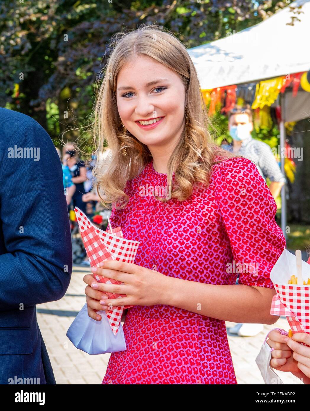 Princess Elisabeth of Belgium visiting the elderly at Cecilia ...