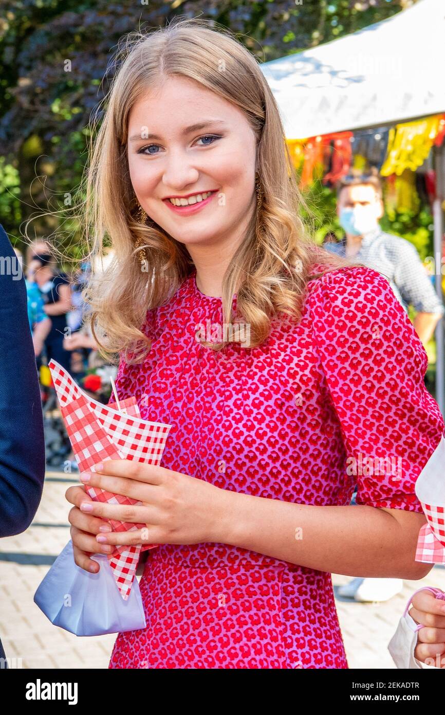 Princess Elisabeth of Belgium visiting the elderly at Cecilia ...