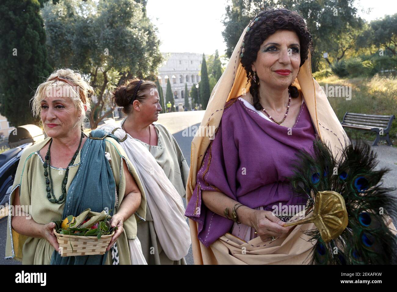 1st and 2nd century BC Roman matrons of the most famous Roman ...